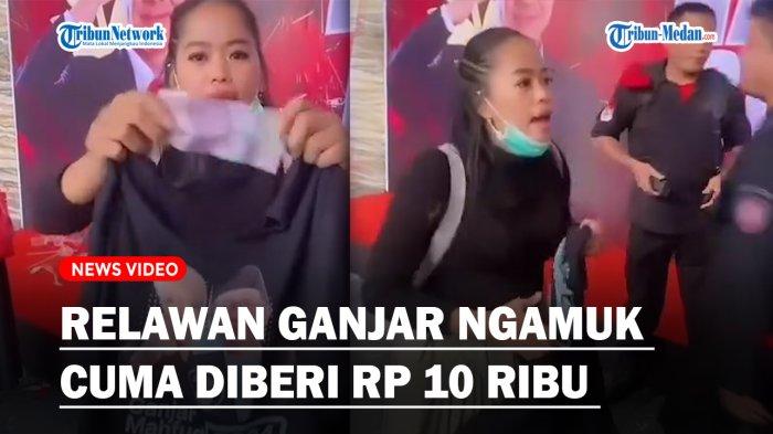 VIRAL! Pria Ini Diserang Usai Bentangkan Spanduk Ganjar di Depan Mobil Presiden Jokowi - Tribun ...