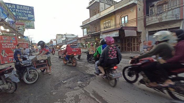 Warga Marelan Minta Perbaikan Jalan, Dinas PU Medan Sebut Akan Lakukan ...