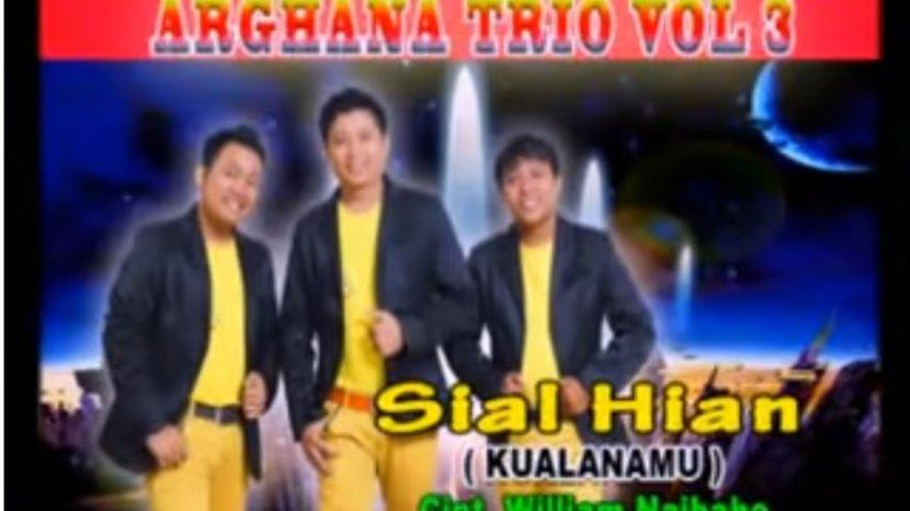 Chord dan Lirik Lagu Batak Penghianat Holong By Lanjeges Trio - Tribun-medan.com