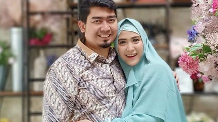Profil Ustaz Solmed, 2 Kali Nikah Hingga Punya Rumah Mewah - Tribun ...