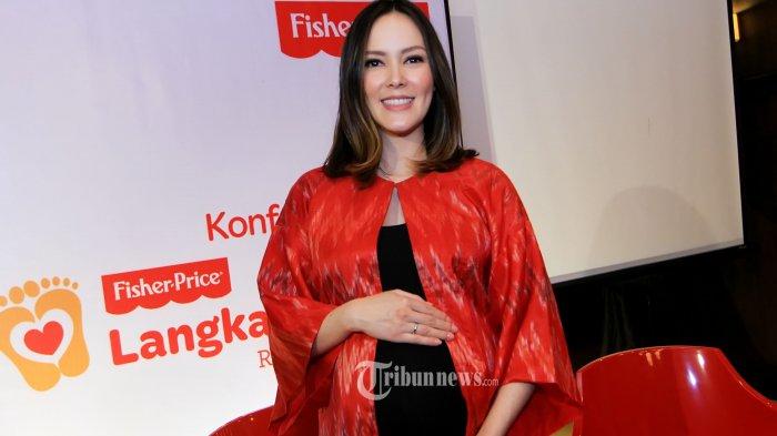 Hamil 31 Minggu, Cathy Sharon Tak Lagi Pakai Daster - Metro Banjar