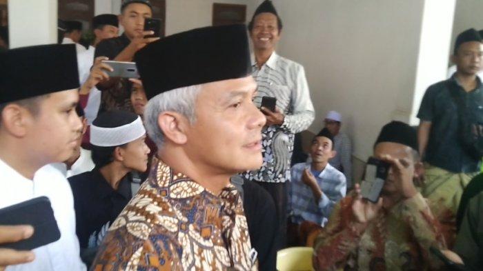 Sosok KH Dimyati Rois di Mata Ganjar Pranowo: Petuah & Nasihat Abah Dim ...