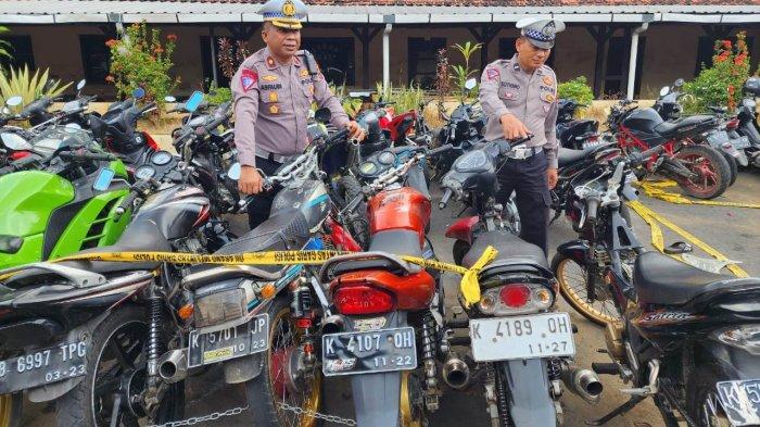 Polisi Pati Angkut 30 Sepeda Motor di Waduk Gunungrowo, Kasatlantas: Wujudkan Zero Knalpot Brong ...