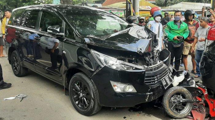 Terlibat Kecelakaan Beruntun di Solo, Edis Adelia Pengemudi Honda ...