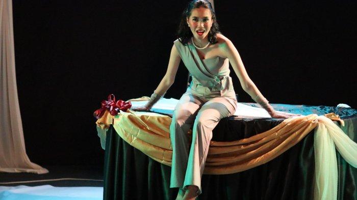 Ontosoroh Modern dalam Monolog ‘Paramita’ Teater HAE Semarang, Peringati Seabad Pramoedya ...