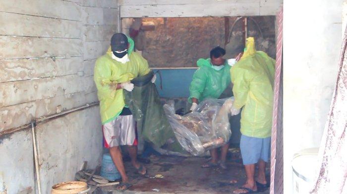 Dikira Bau Bangkai Hewan, Ternyata Malah Jasad Lansia Sebatang Kara di Blora - tribunmuria.com