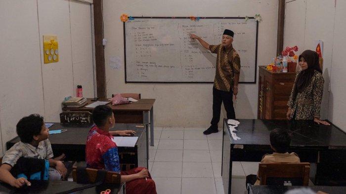 Melihat Ganjar Mengajar di Pondok Pesantren Anak Berkebutuhan Khusus di ...
