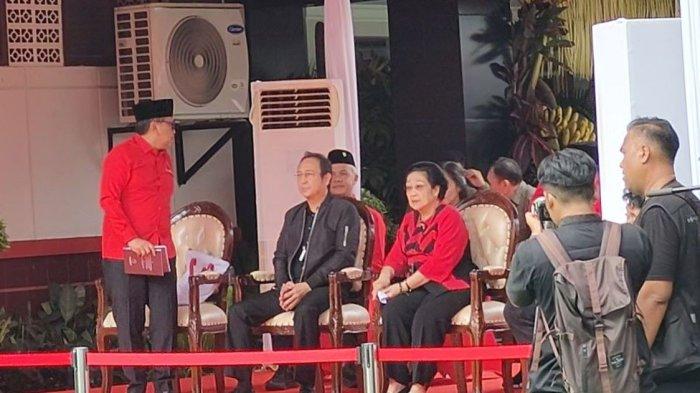 HUT ke-52 PDIP di Tengah Isu Kursi Ketua Umum Digoyang, Megawati Didampingi Hasto dan Prananda ...