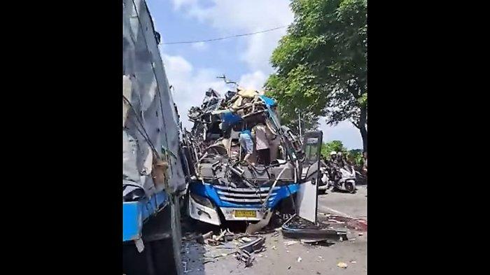 Kronologi Kecelakaan Bus Widji Vs 2 Truk di Pantura Rembang, Korban ...