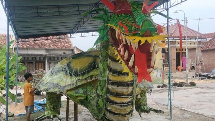 Arak-arakan Mainan Raksasa dan Sound Horeg, Tradisi Unik Takbir ...