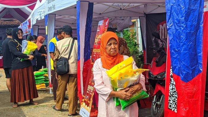 Dinas Ketapang Gelar Operasi Pasar di Gembong, IHK di Pati Masuk Lima ...