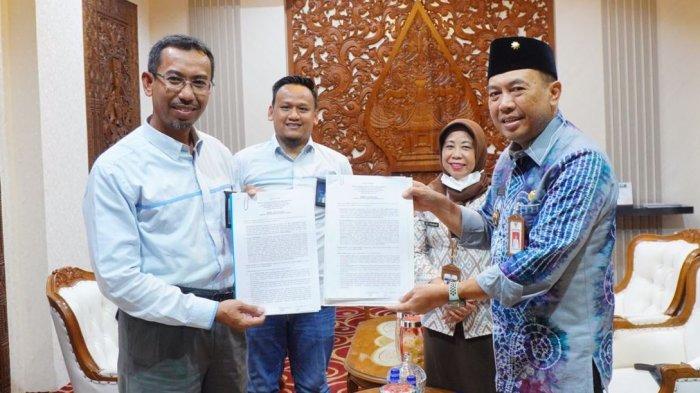 Pengelolaan Listrik Tiga Pulau di Karimunjawa Diserahkan ke PLN, Plt Bupati Jepara: Terima Kasih ...