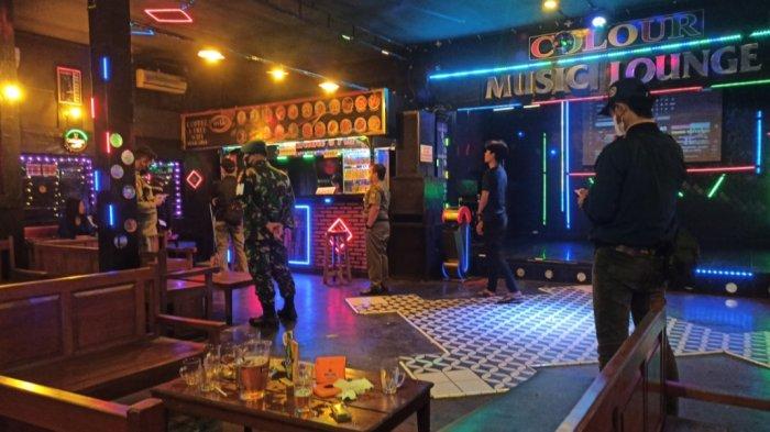 Karaoke Colour di Cepu Disegel Petugas Gabungan, Satpol PP Blora: Bandel, Nekat Buka saat ...