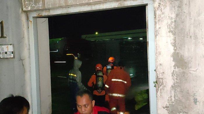 Mobil Tangki Gas Milik Pertamina Bocor, saat Loading di SPPBE Wiradesa ...