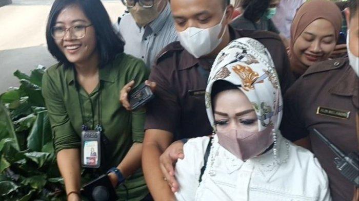 Diklarifikasi KPK Terkait LHKPN, Kadinkes Lampung Reihana Hanya Bilang Ini - tribunmuria.com