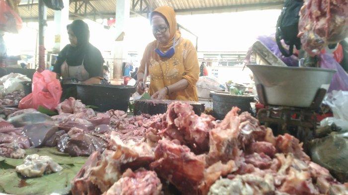 Pedagang Daging Sapi di Kudus Sepi Pembeli, Omzet Turun hingga 40 ...
