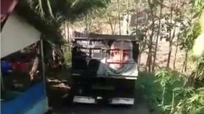 Viral Truk Nyasar Di Makam Dekat Jurang Kaligede Kab Semarang Sopir