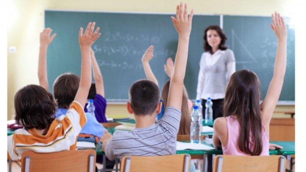 Soal & Kunci Jawaban Buku Tematik Tema 1 Kelas 5 SD Halaman 166 : Lapangan Udara di Tiap ...