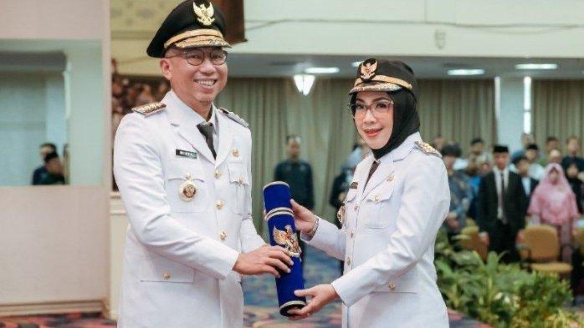 Sosok & Profil Ina Ayu Asalasiyah Bupati Way Kanan 2025, Gantikan Ali ...