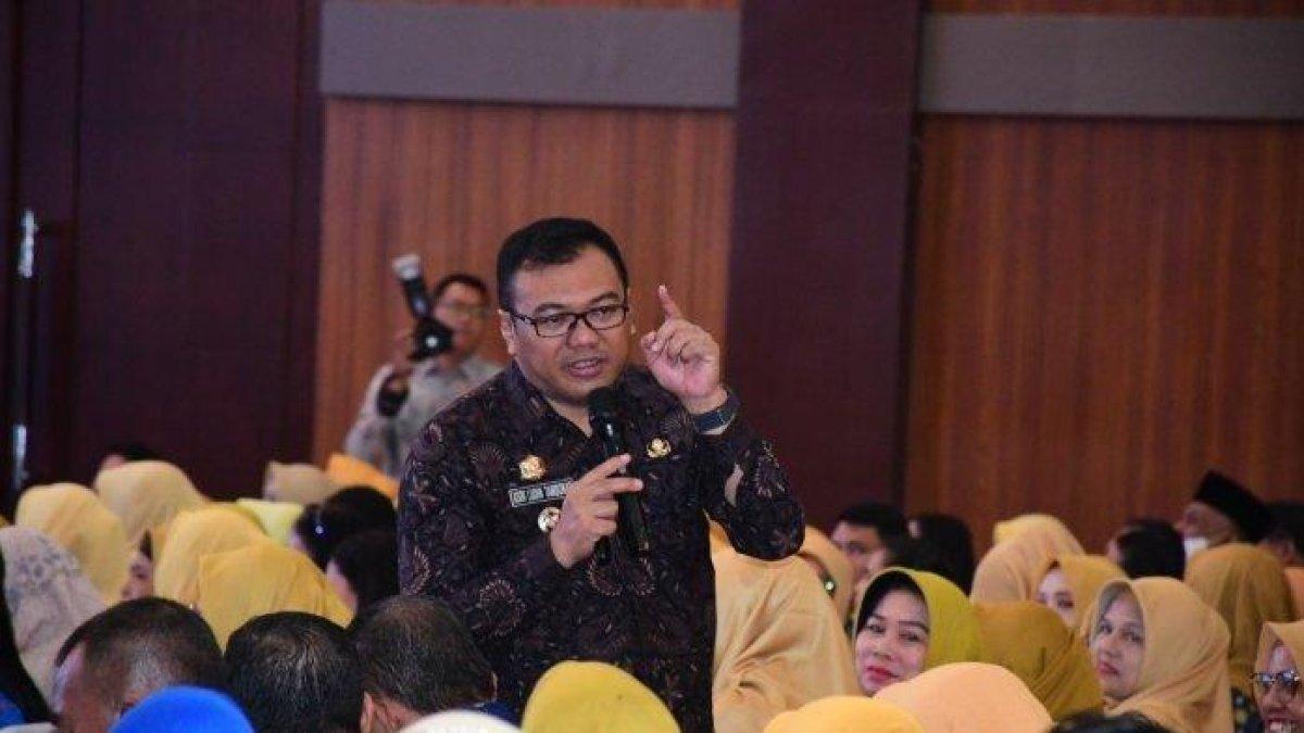 Sosok & Profil Asri Ludin Tambunan Bupati Deliserdang 2025, Penerus Klan Tambunan di ...