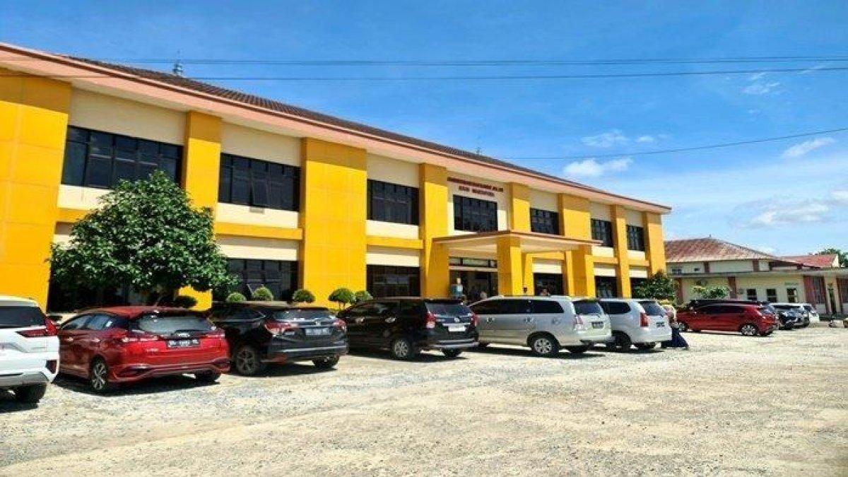 Direktur RS Mundur Gara-gara Viral Jenazah Pasien Diangkut dengan Pick Up, Ambulans Kehabisan ...