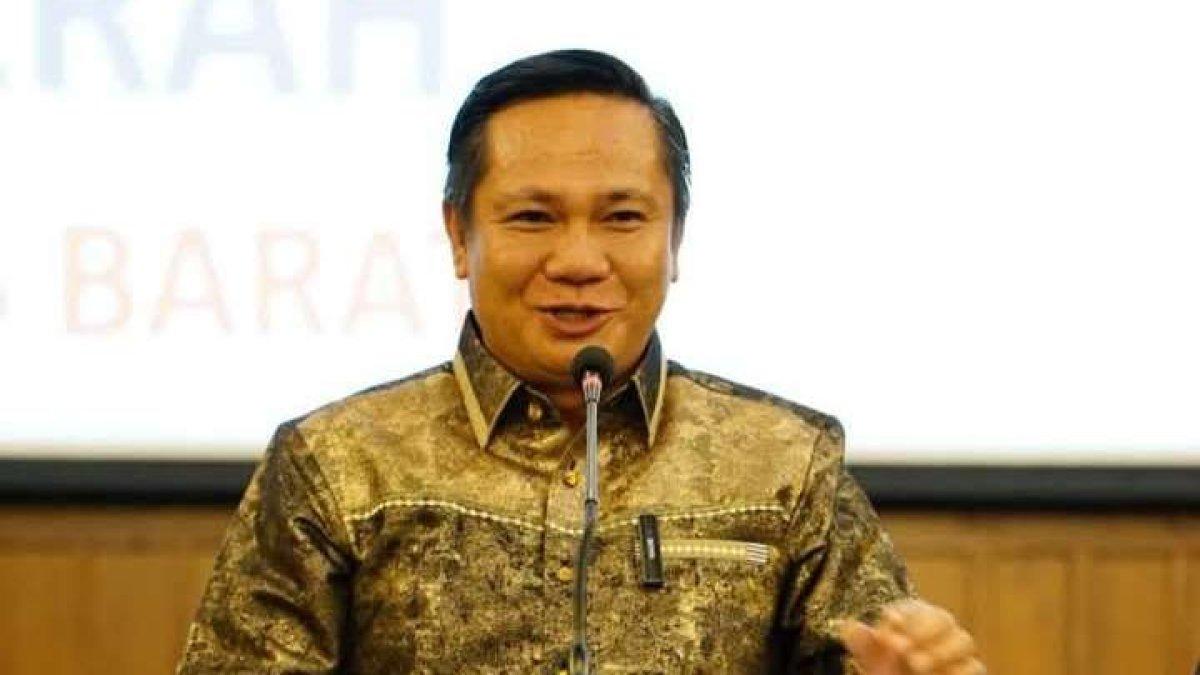 Sosok & Profil Eliyunus Waruwu Bupati Nias Barat Dilantik Prabowo ...
