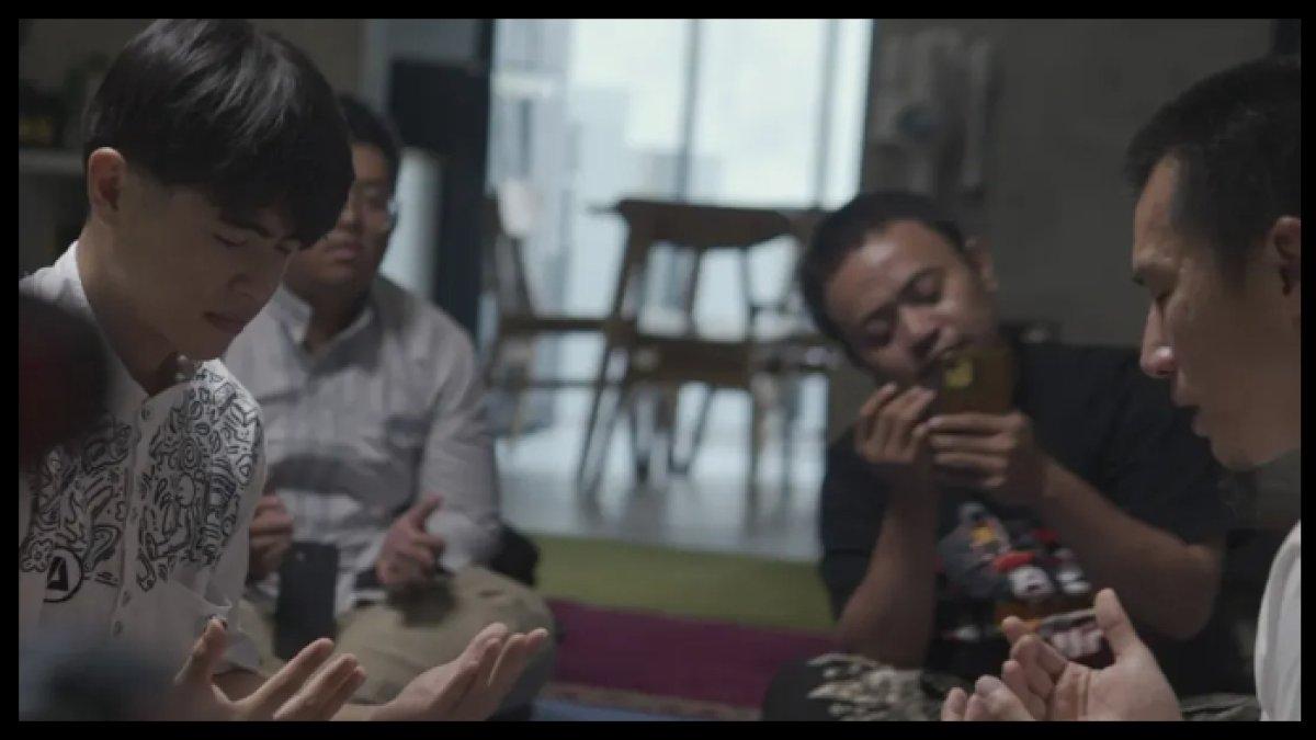 Steven Wongso Mualaf, Lafalkan Syahadat Dibimbing Ustaz Felix Siauw ...