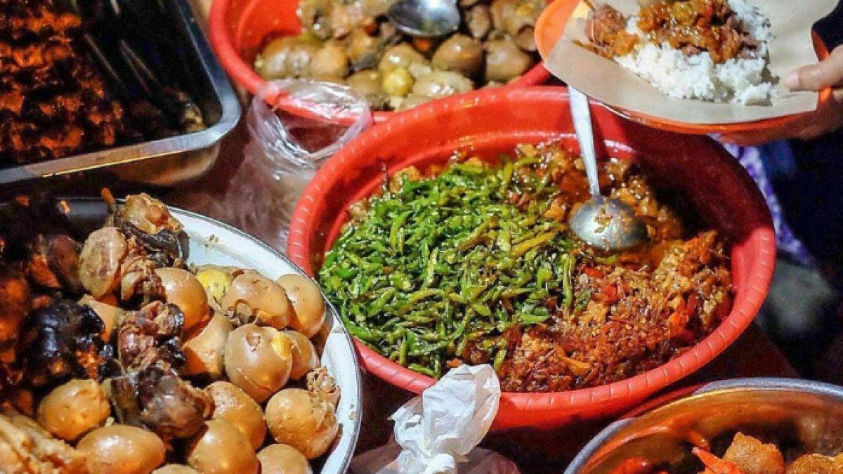 5 Gudeg Legendaris Khas Jogja yang Enak dan Terkenal, Wajib Dicoba Saat ...