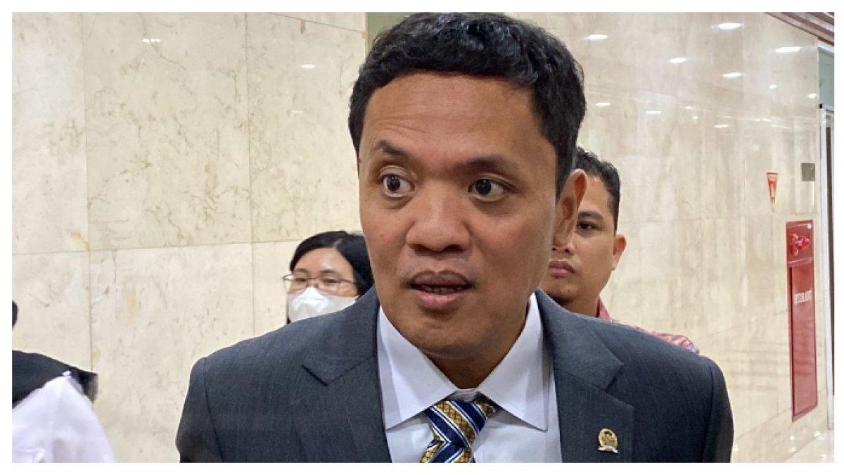 Sosok & Profil Habiburokhman, Penjamin Penangguhan Penahanan Mahasiswi ...