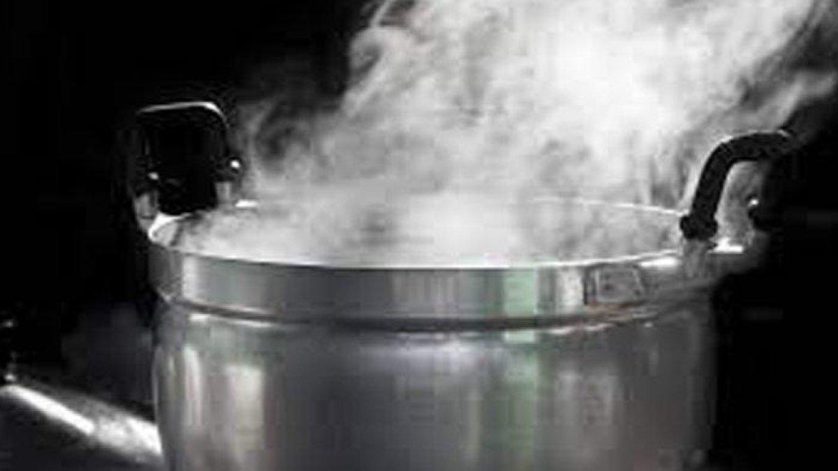 Dengar Jeritan, Penjual Makanan di Ponorogo Syok Anaknya Tercebur Panci ...