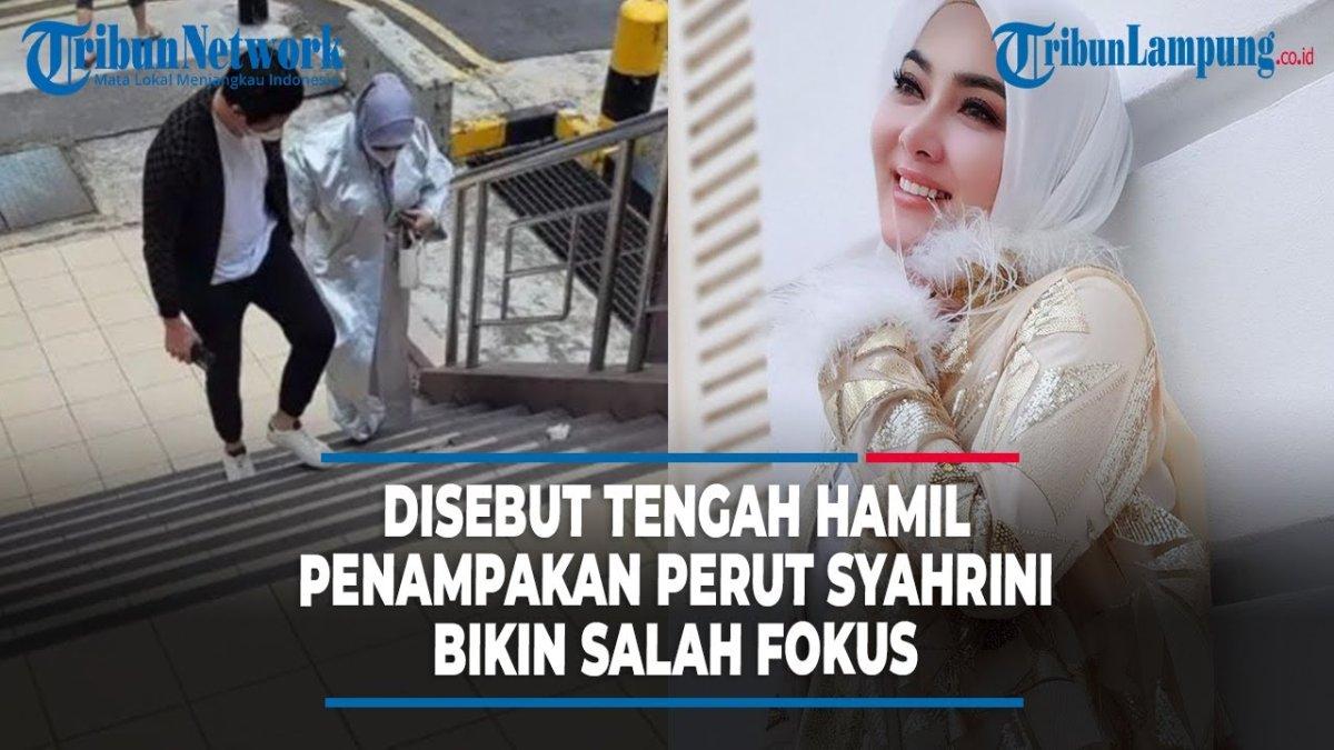 Penampilan Terbaru Syahrini yang Diduga Hamil, Pakai Busana Besar ...