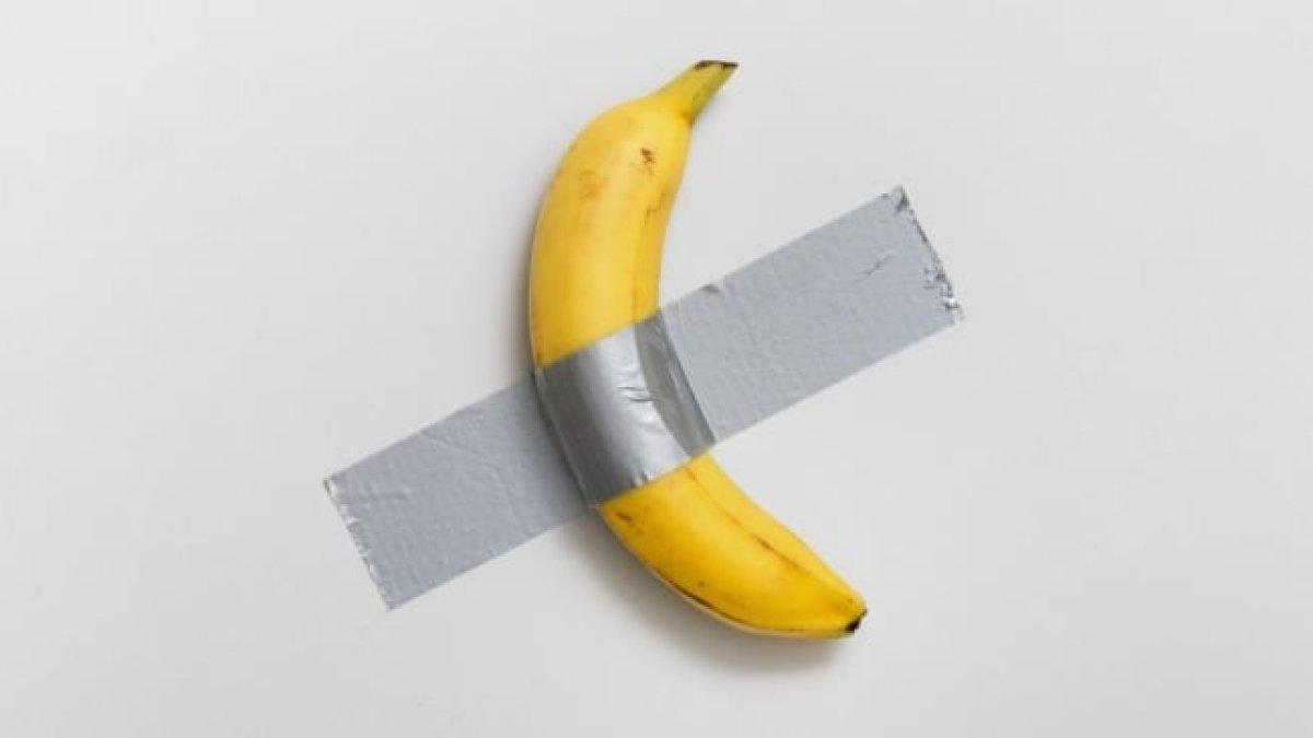 Sosok Maurizio Cattelan, Seniman Pembuat Karya Pisang dengan Selotip ...