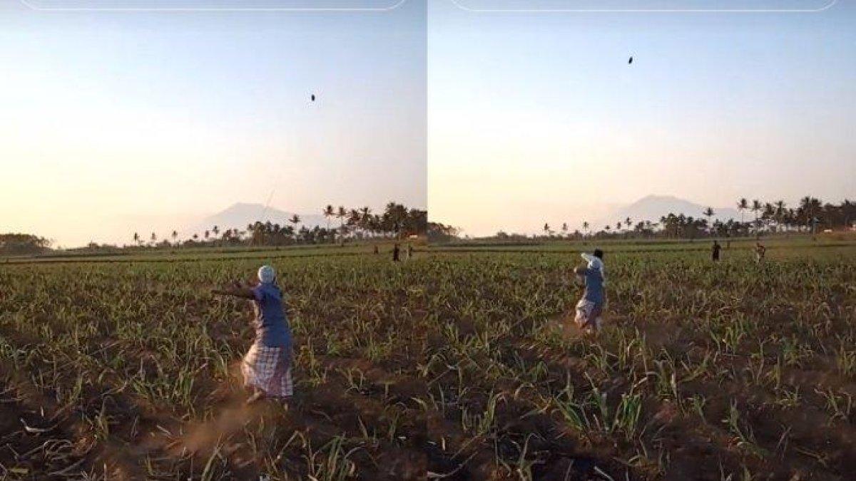 'Loh Naik Itu!' Asyik Main Layangan, Bocah Blitar Malah Ikut Terbang ...