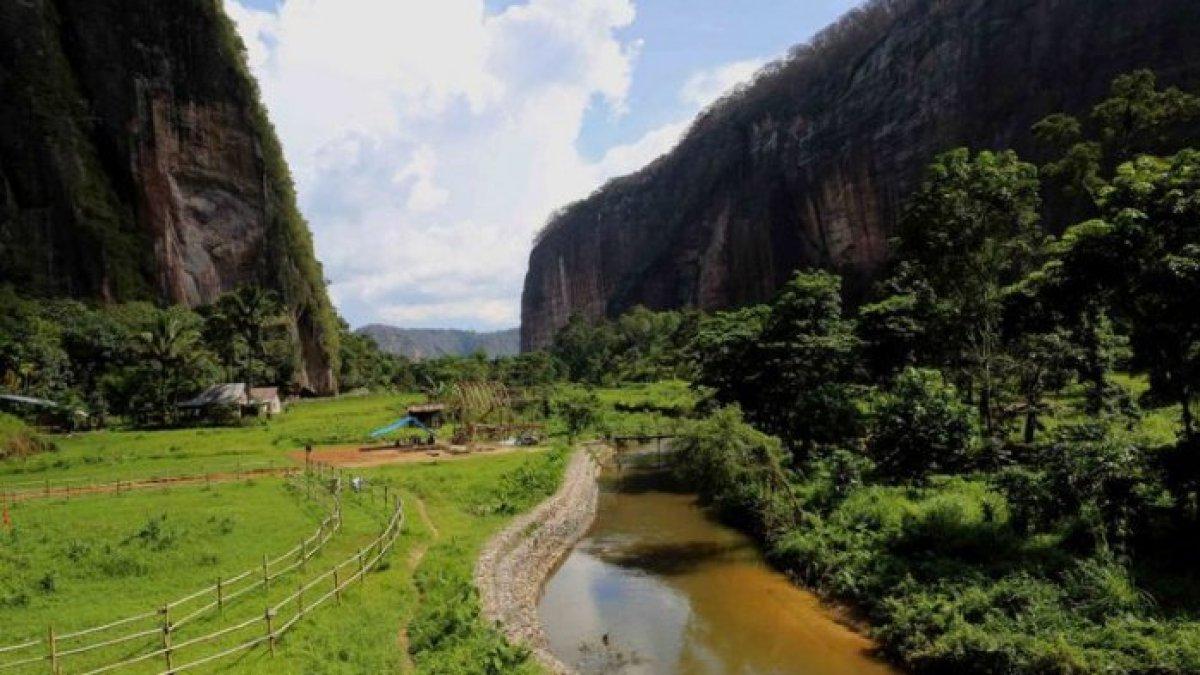 Kabupaten Lima Puluh Kota Sumbar Ternyata Punya Wisata Seindah Ini, 30 ...
