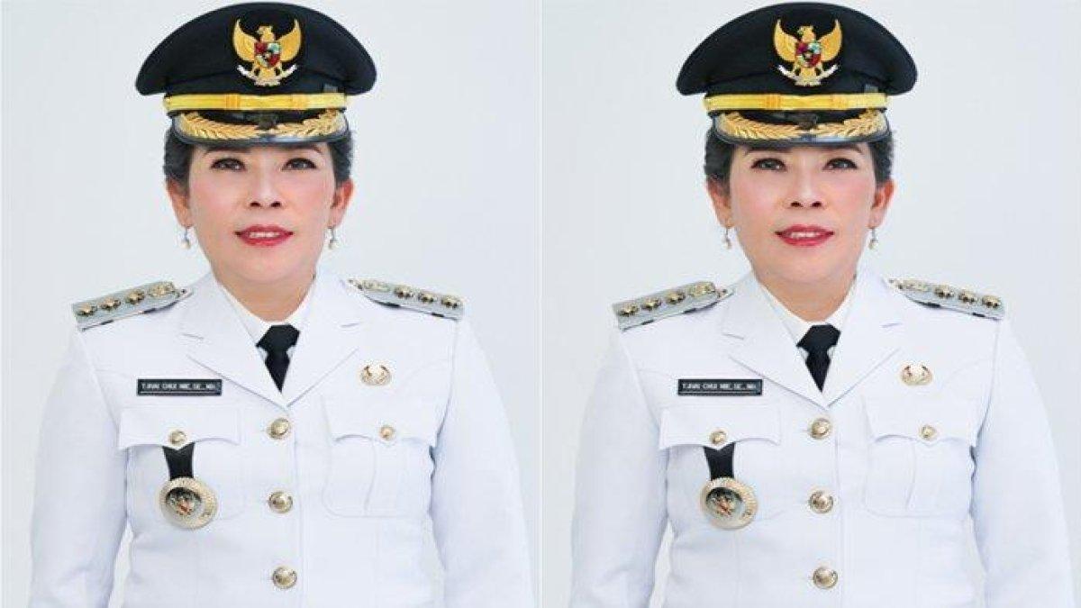 Sosok & Profil Tjhai Chui Mie, Wali Kota Singkawang Tiru Barak Militer Dedi Mulyadi, Punya 7 ...