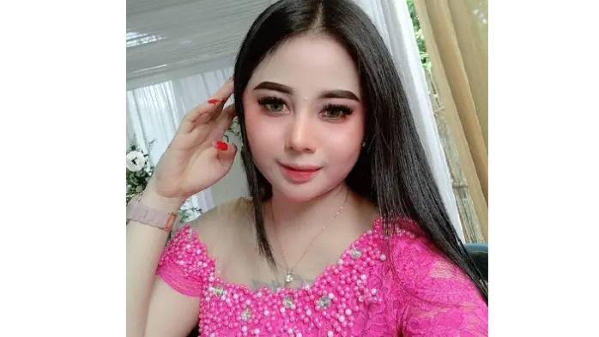 7 Potret Ester Oktavia, Pedangdut Primadona Pantura Alami Pelecehan, Dicium 3 Kali oleh Kepsek ...