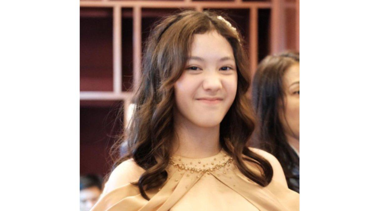 Cantik bak Idol Kpop, Gadis Ini Ternyata Anak Artis, Orang Tuanya Sudah ... Cantik bak Idol Kpop, Gadis Ini Ternyata Anak Artis, Orang Tuanya Sudah ...