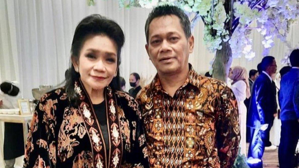 7 Potret Terbaru Maya Firanti Istri Pertama Ari Sigit, Pernah Berbagi ...