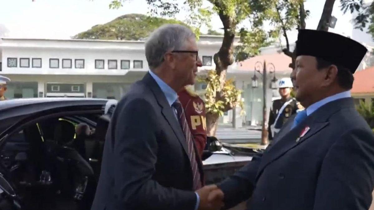 Sosok & Profil Bill Gates Pendiri Microsoft Tinjau Langsung Program MBG ...