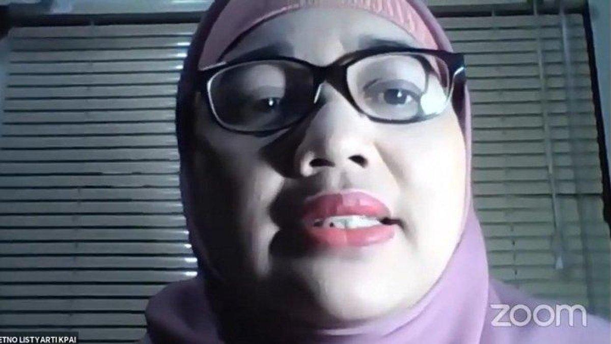 Sosok & Profil Retno Listyarti, Eks Kepala Sekolah yang Kritik Gubernur Jawa Barat Dedi Mulyadi ...