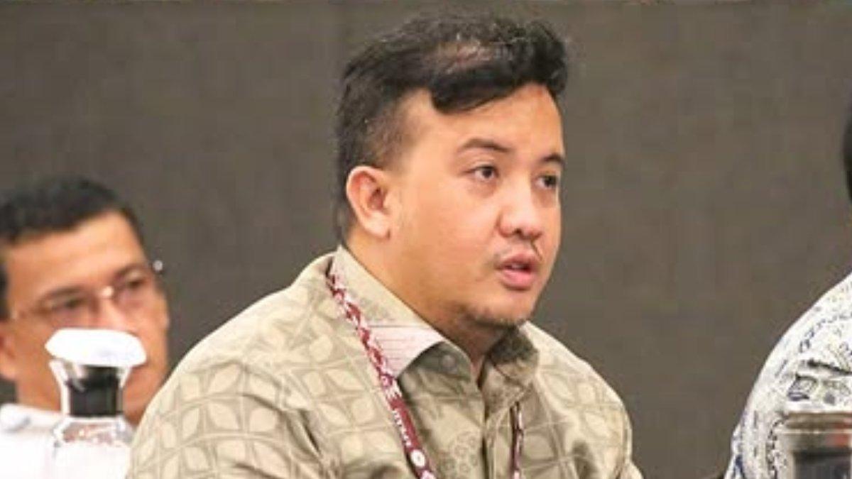 Sosok & Profil Rizky Aditya Putra, Bupati Lamandau yang Dilantik ...