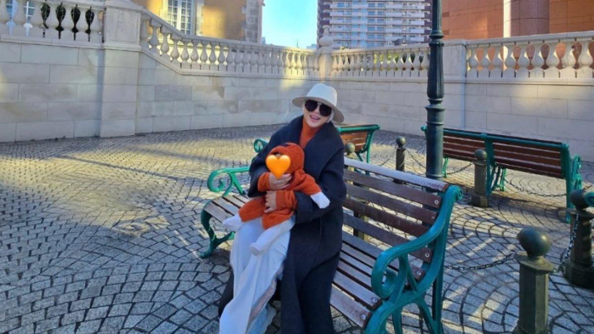 5 OOTD Syahrini saat Mudik ke Jepang, Tetap Stylish dan Glamour Jadi ...