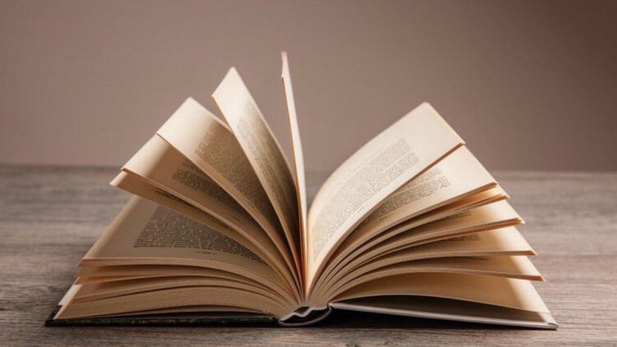 Apa itu Syair? Pengertian dan Ciri-Cirinya, Materi Bahasa Indonesia ...