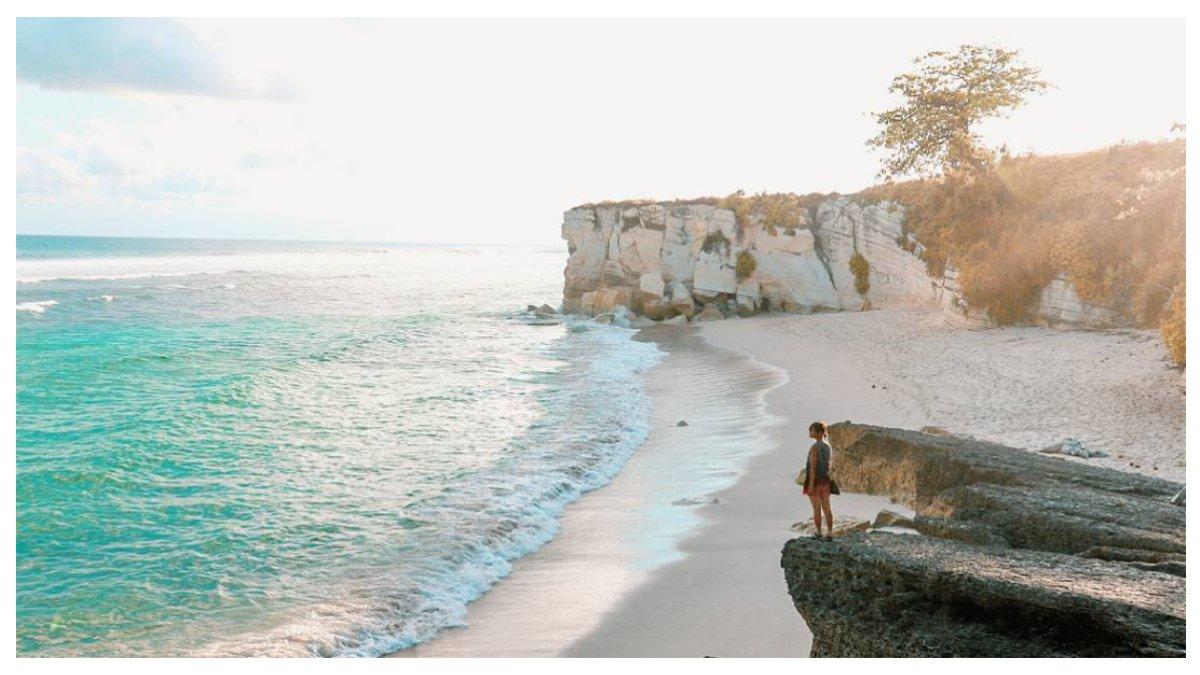 1,5 Jam dari Waikabubak, Pantai Sepi di Sumba Barat NTT, Pemandangan ...