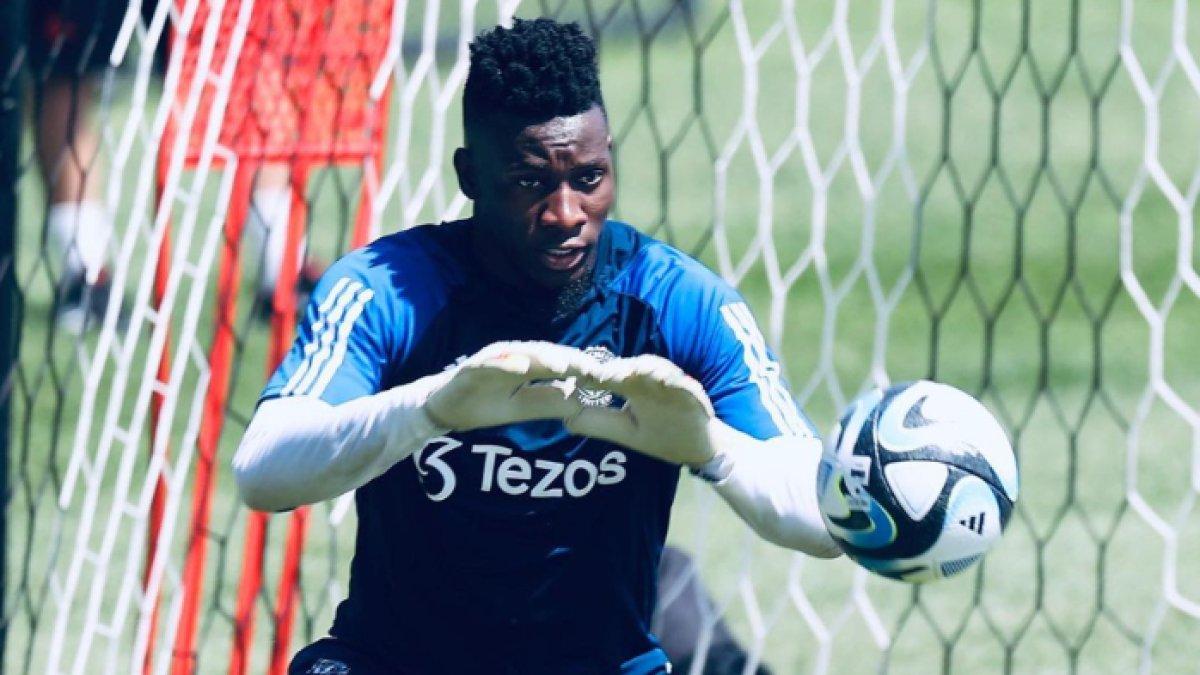 PERJUANGAN Andre Onana Kiper Baru Manchester United, Dulu Pakai Sarung ...