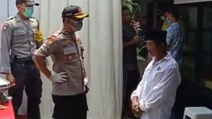 VIRAL Video Arisan Guru di Jember Saat Corona Mewabah Dibubarkan Polisi ...