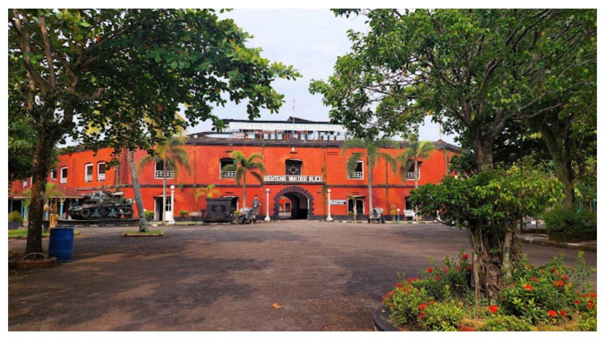 Benteng Tua Ala Belanda di Kebumen Jawa Tengah, Liburan Edukatif Cocok ...