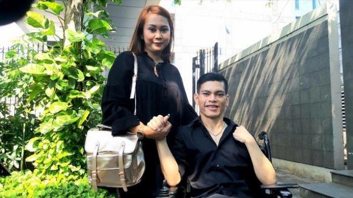 El Ibnu Akhirnya Balikan dengan Cinta Pertama, Simak Profil Vokalis ...