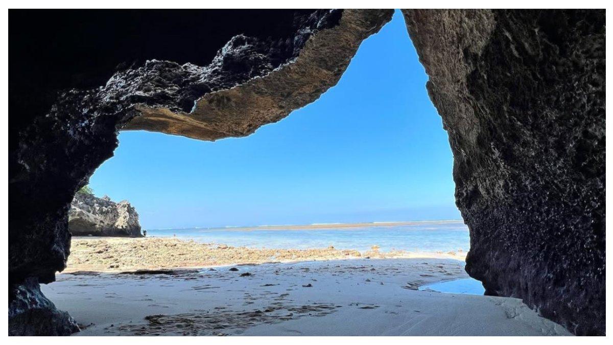 Nusa Dua Bali Tawarkan Pantai yang Tenang & Bersih seperti Private ...