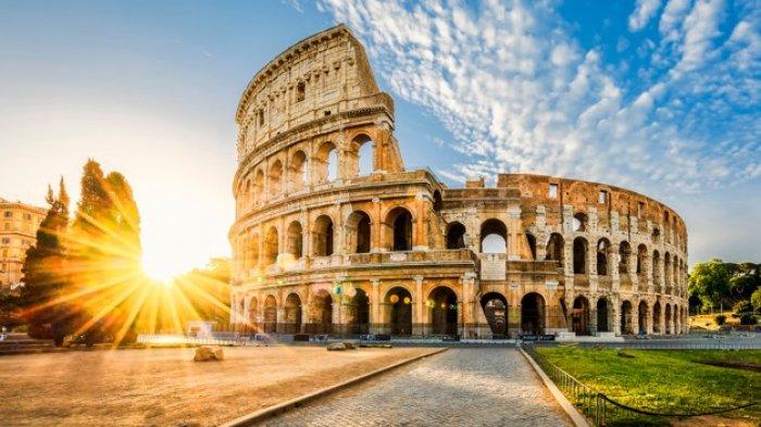 KUNCI JAWABAN Latihan UAS dan PAS Bahasa Inggris 10 SMA, Rome Is The ...